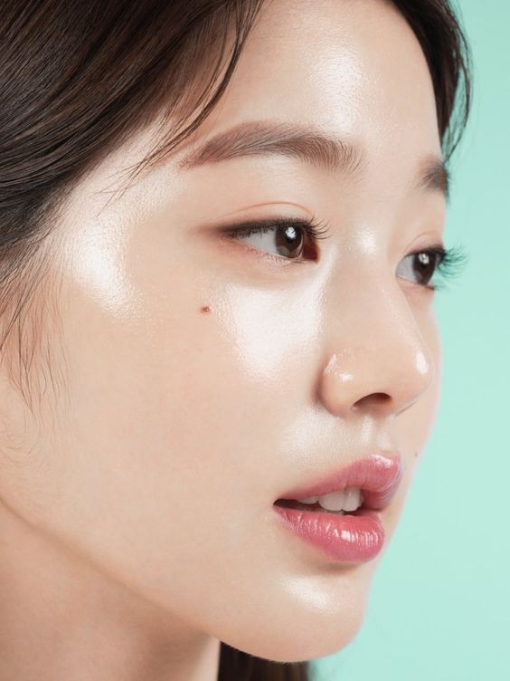 How to Achieve Mochi Skin and Other Japan-Inspired Makeup Looks ...