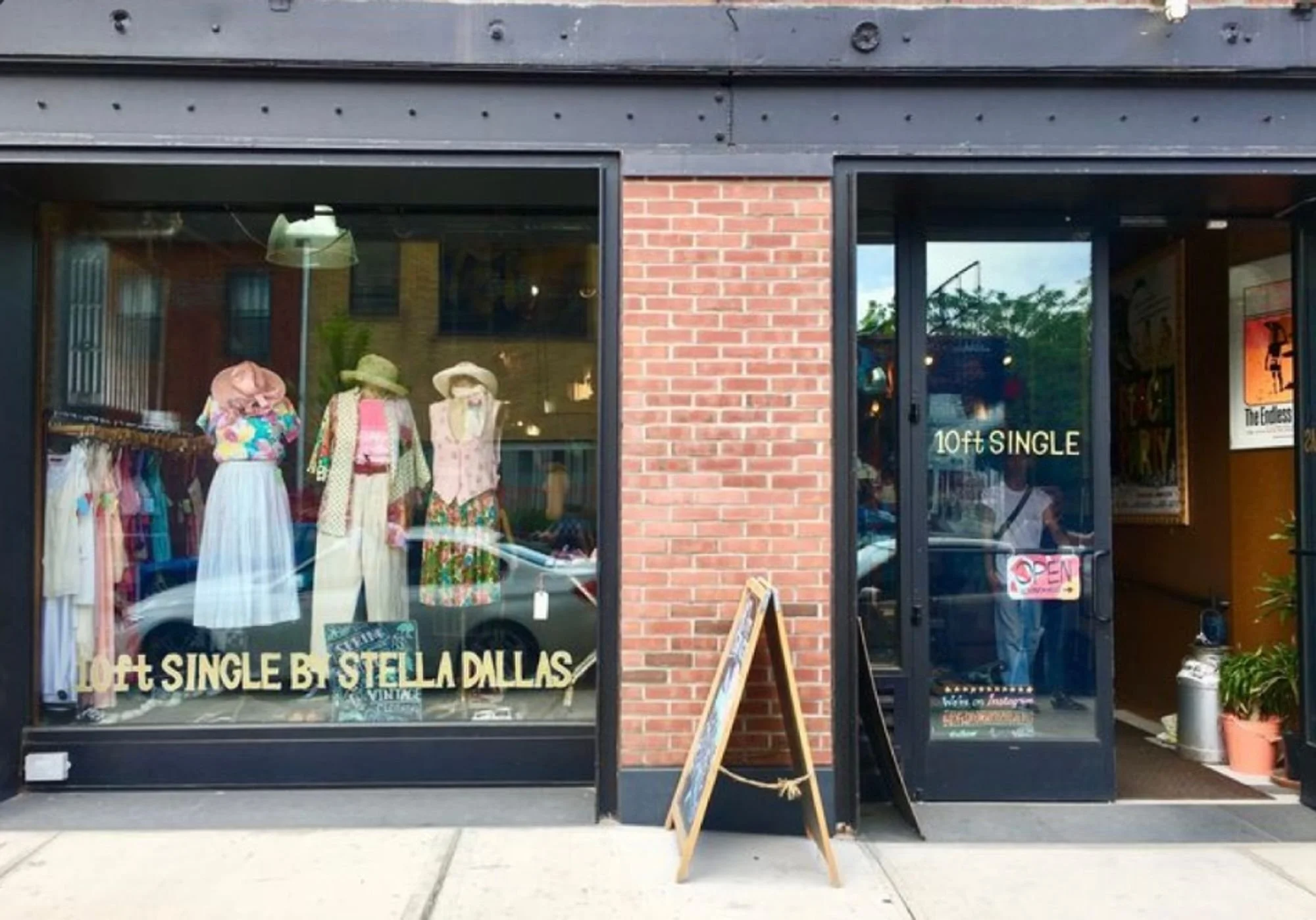 BELLA HADID’S FAVORITE VINTAGE SHOP — VANITY STORIES