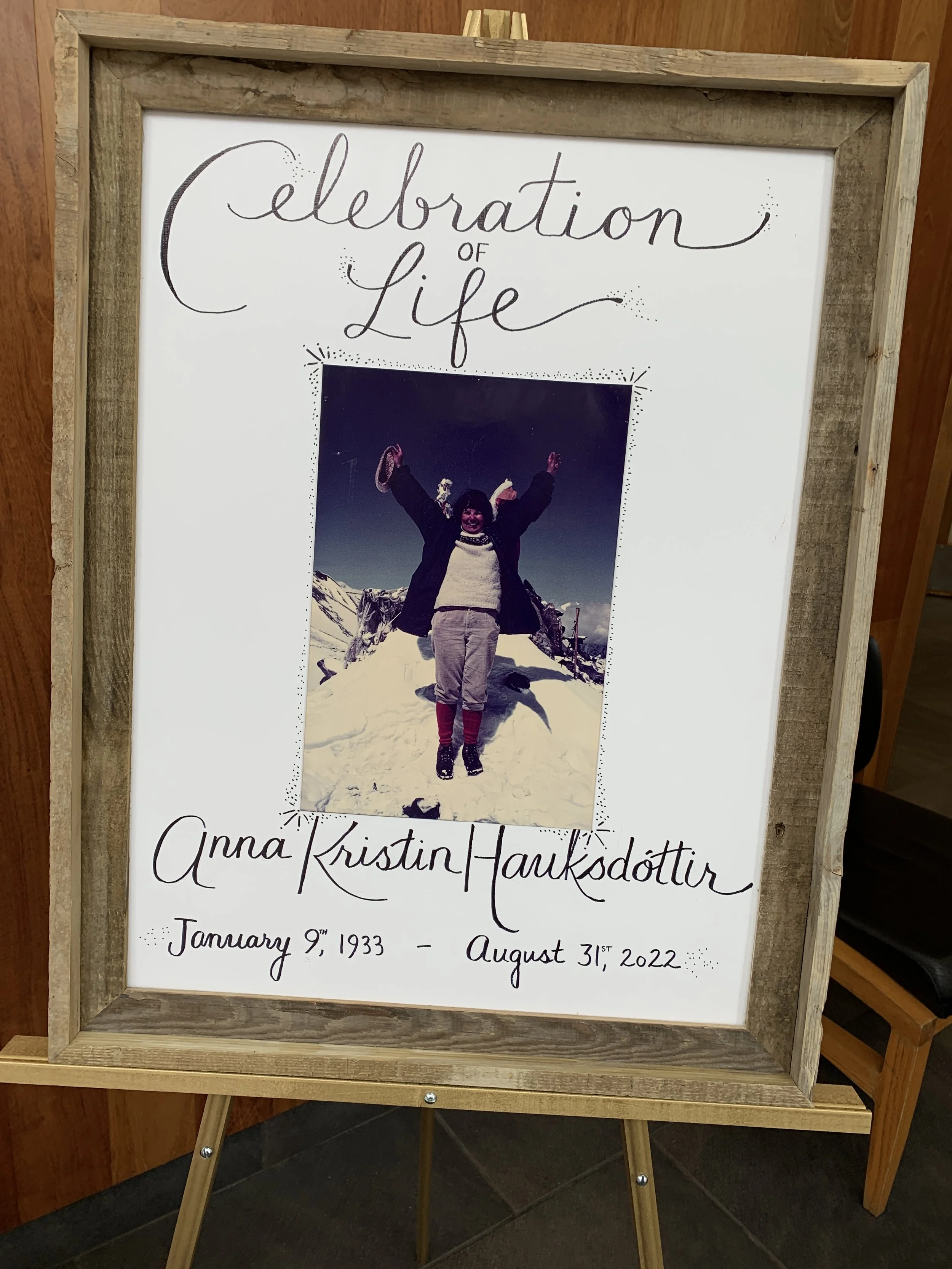 Memorials & Celebrations of Life — Officiant Grace
