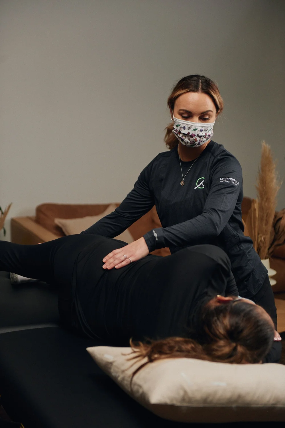 Benefits of Physiotherapy for Back Pain: Find Relief with Chipperfield ...