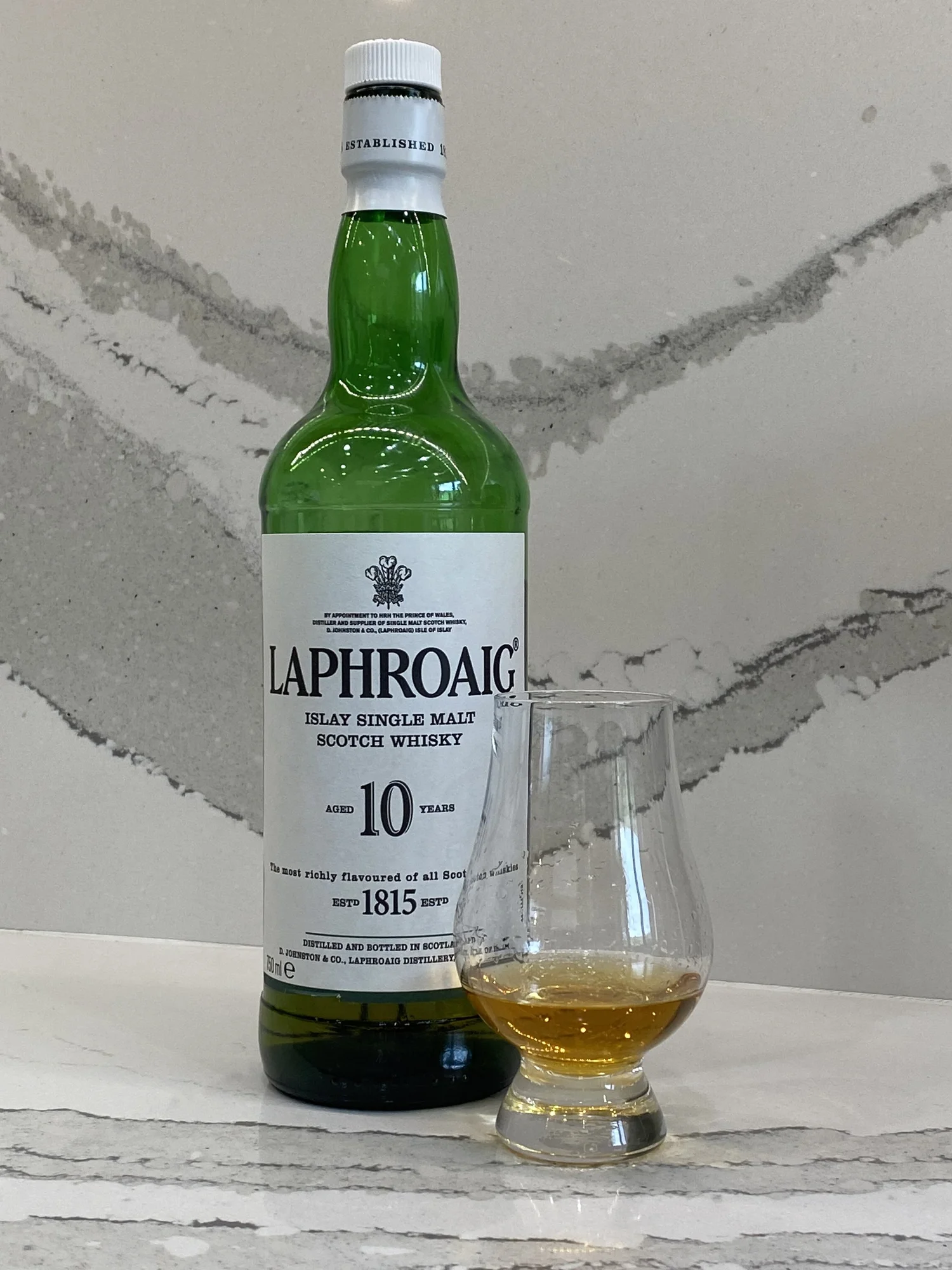 Port Charlotte 10 vs Laphroaig 10 — Dramface