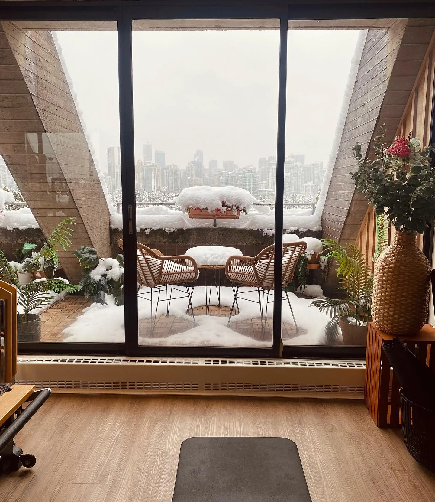 Rae Physiotherapy + Pilates | Whole Body Care + Recovery