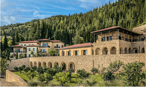 15 Best Healing Retreats for Women [2026] — SiteSee