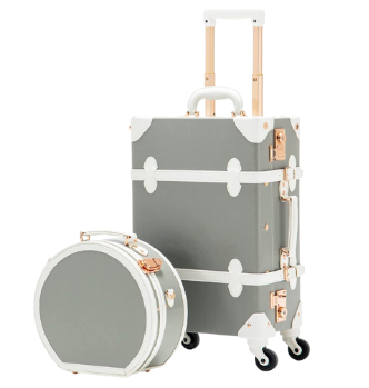 7 Best Hat Boxes and Hat Cases for Travel — SiteSee