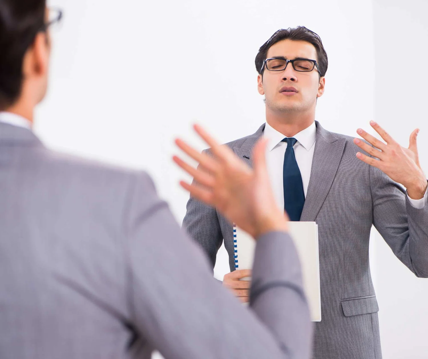 Public Speaking Training for Professionals: Ace Your Delivery