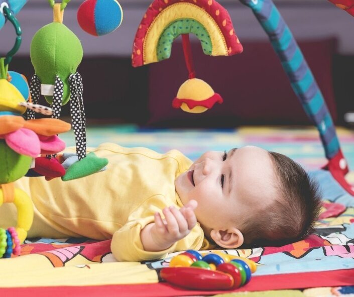 Baby Babbling and First Words: Infant Communication Explained