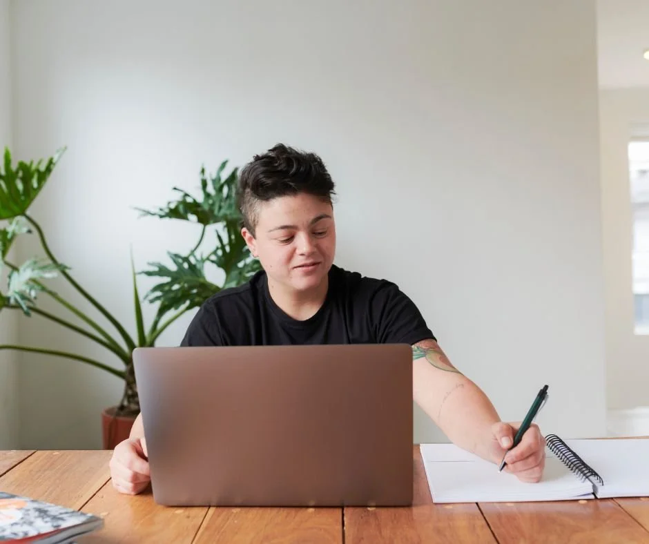 Online Transgender Voice Therapy | Private Training Sessions