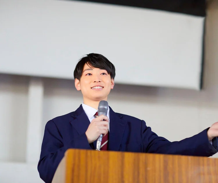 Improve Speech Skills for Strong and Effective Communication