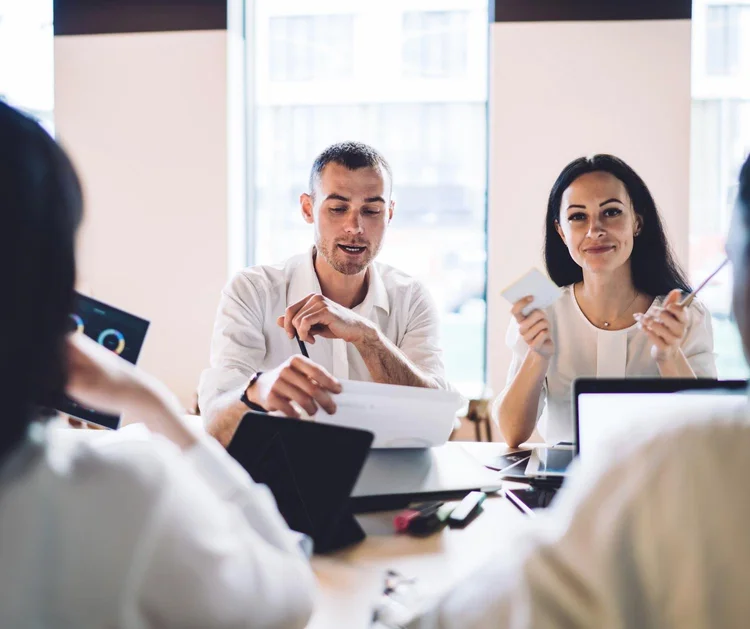 How to Be More Persuasive in the Way You Speak and Write