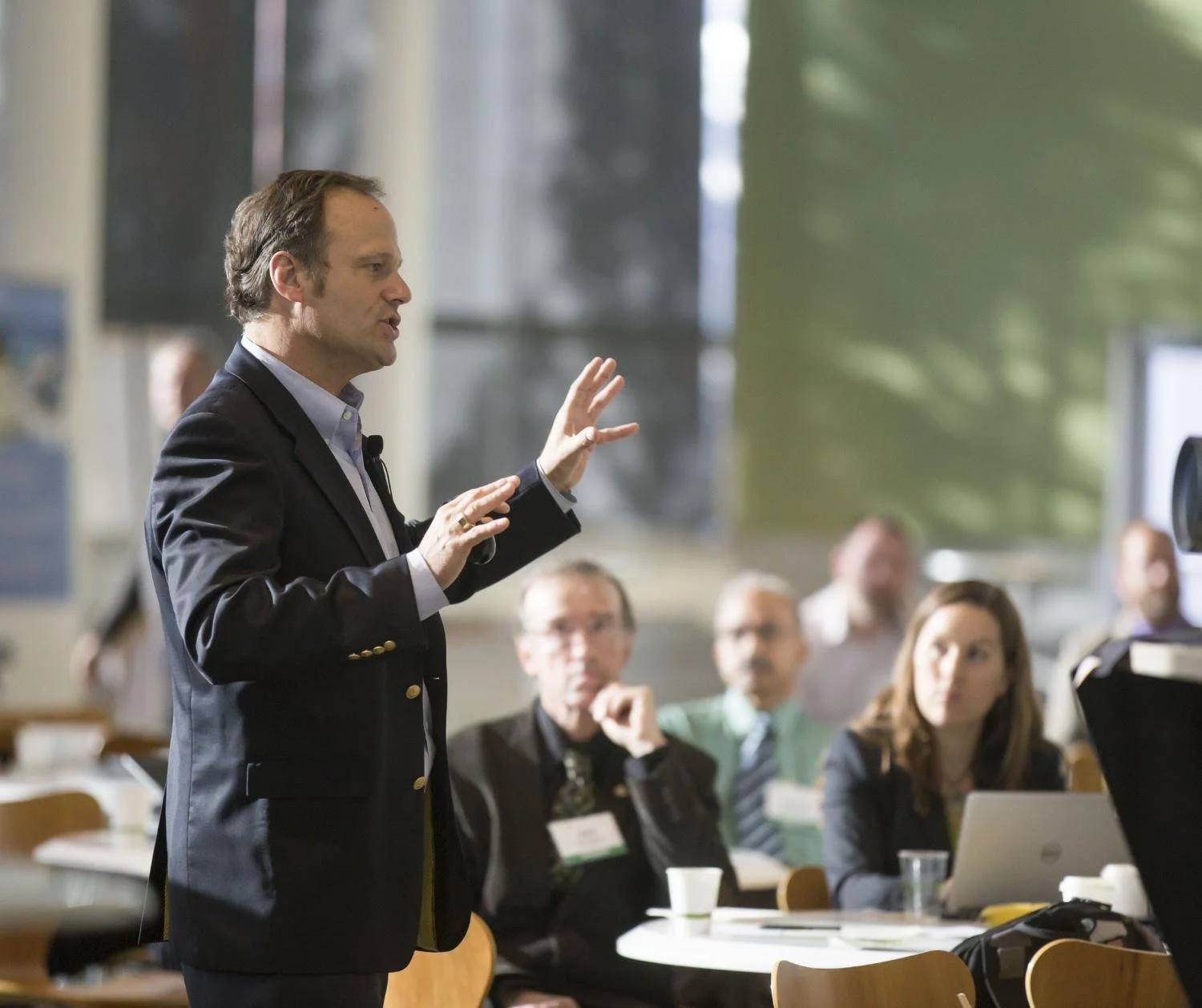 What Is Professional Voice Training and Who Needs It?