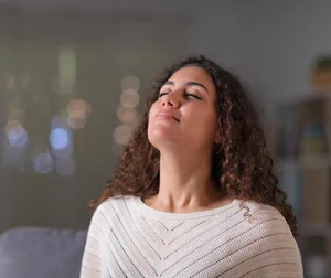 How to Use Breath Control While Singing for a Powerful Voice