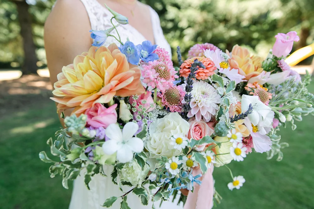 Floral Design — Pearl & Tin