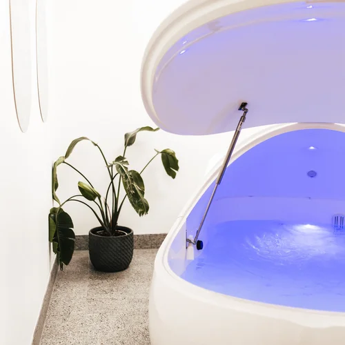 What Is Float Tank Therapy?