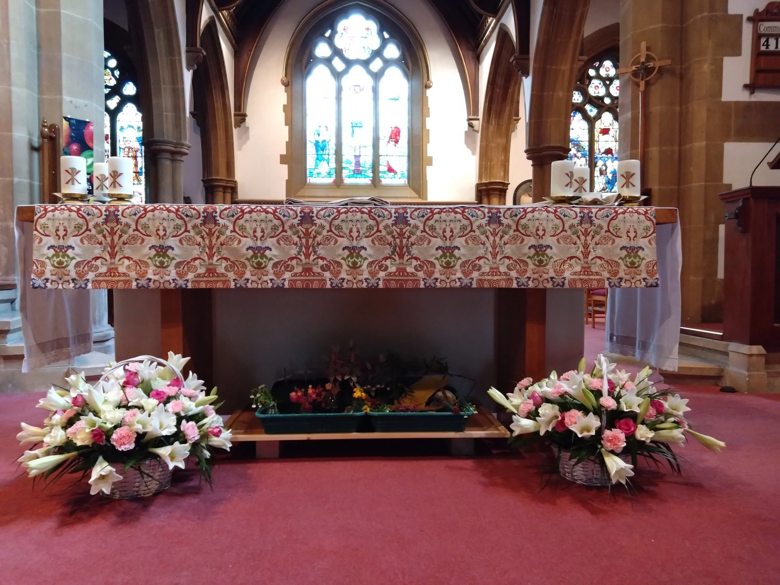 St. Leonard's Church, Heston