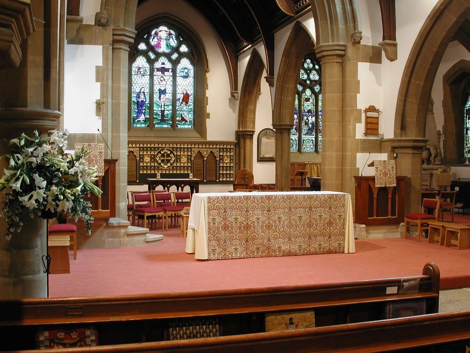 St. Leonard's Church, Heston