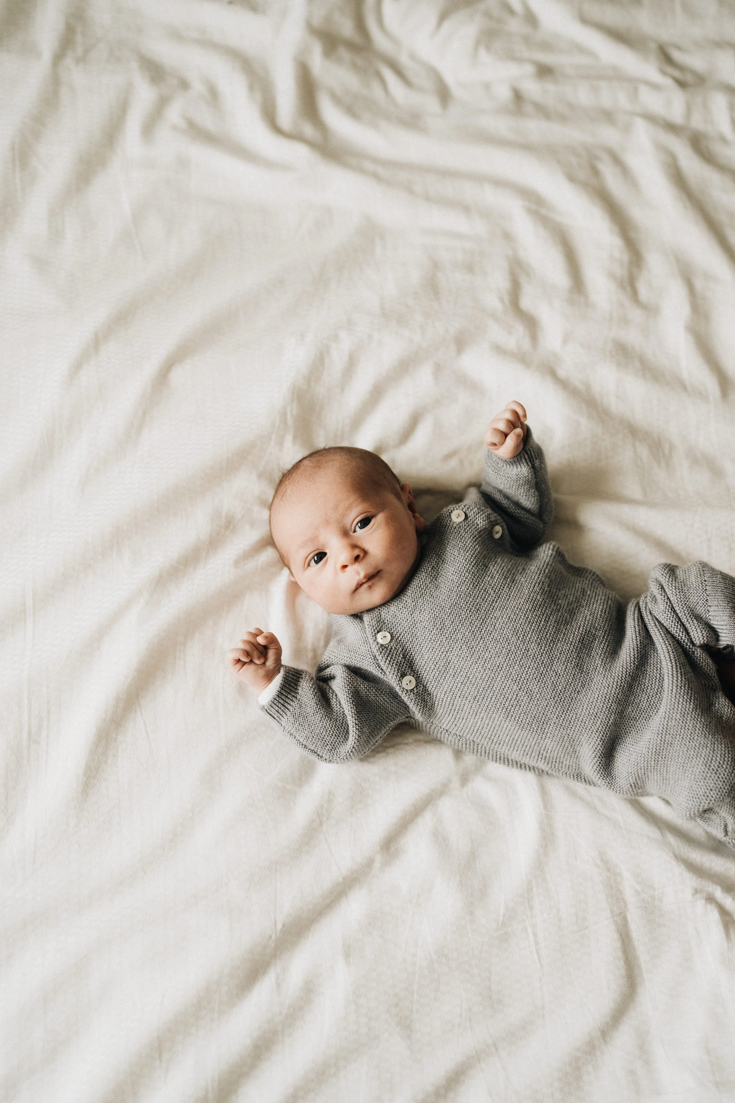 Photographe naissance à Lyon 6 : de la vie et du naturel ! - Almondine ...