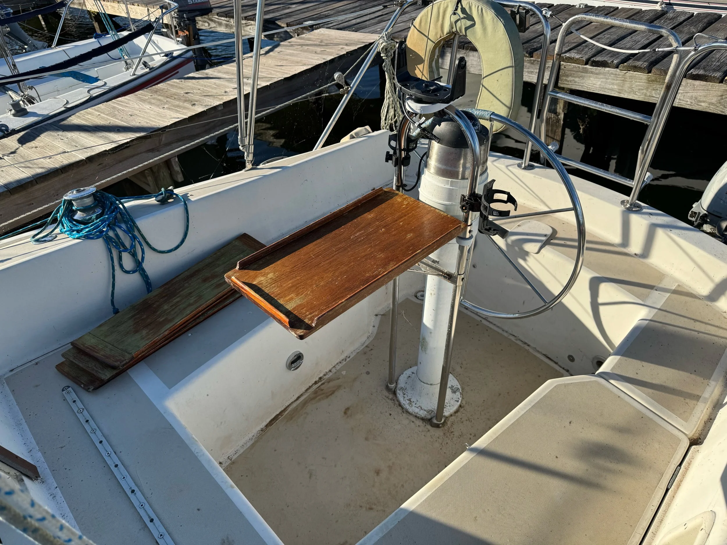 1981 Oday 28 — North Alabama Sailing Marina