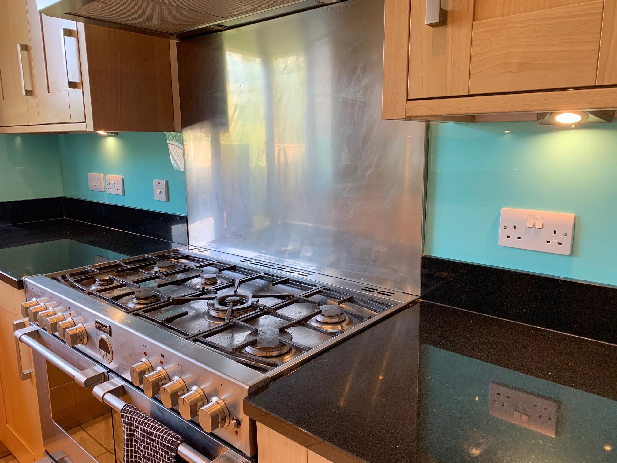 Acrylic Splashbacks — We Love Acrylic
