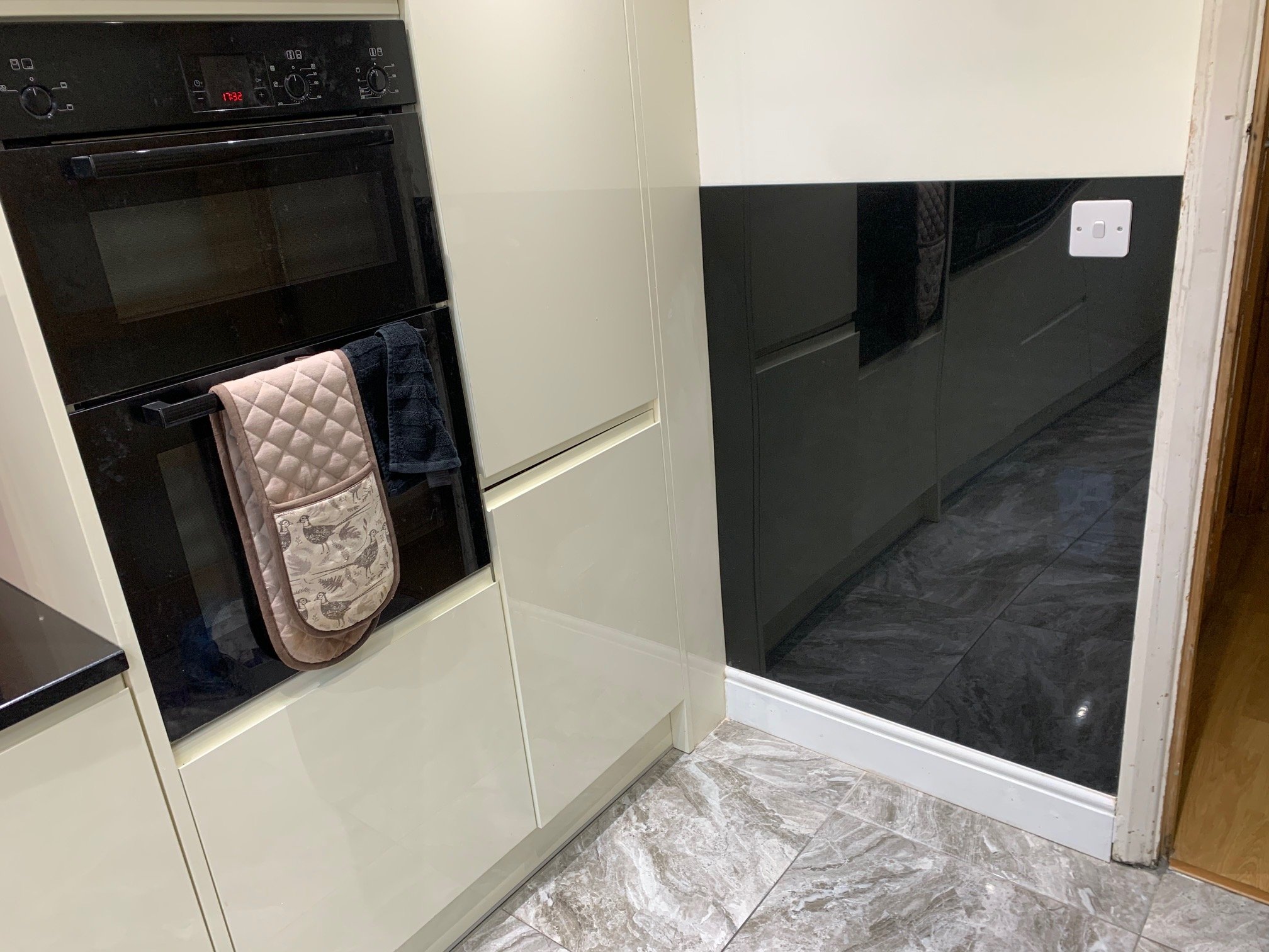 Acrylic Splashbacks — We Love Acrylic