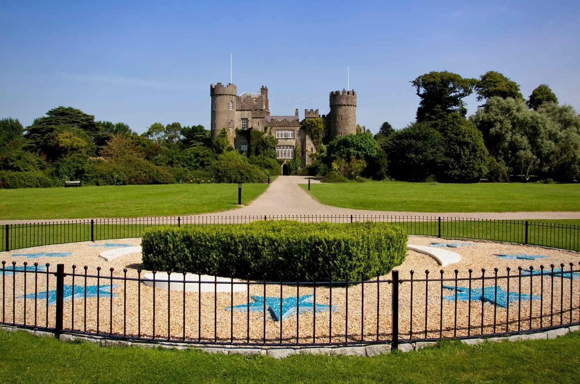 5 Top Dublin Day Trips for Families (2023) — a poppy place.