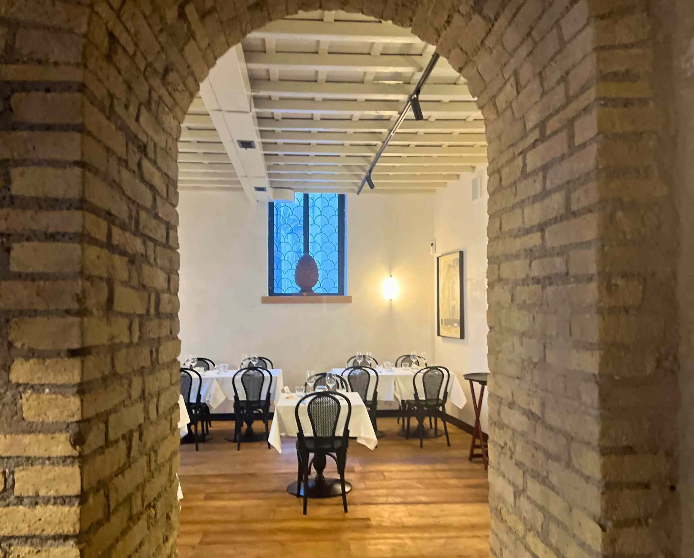 La Pigna Roma Cocktail Bar & Restaurant Review: Taste Brilliance — a ...