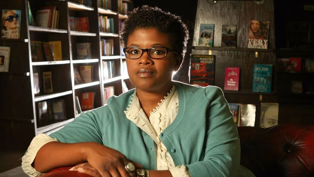 Discover 26 Of The Best Authors From Texas — The Lone Star Plate Podcast