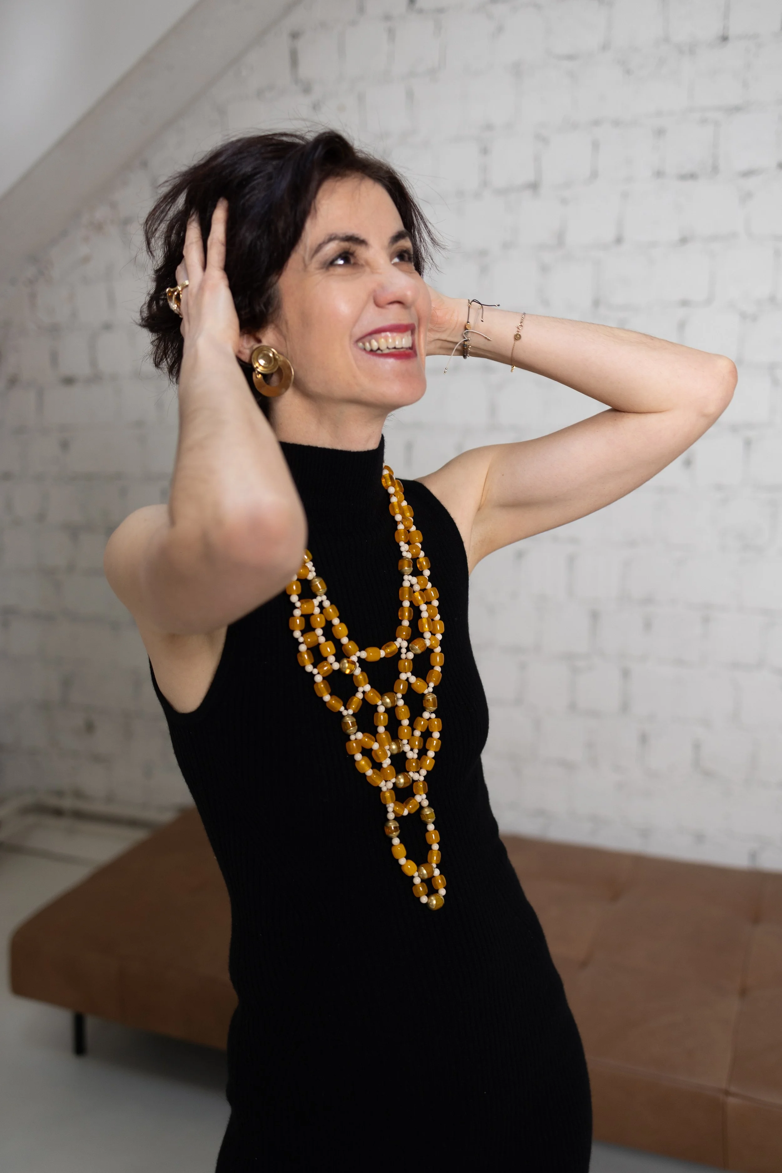 THRIVE. CRISTINA POP