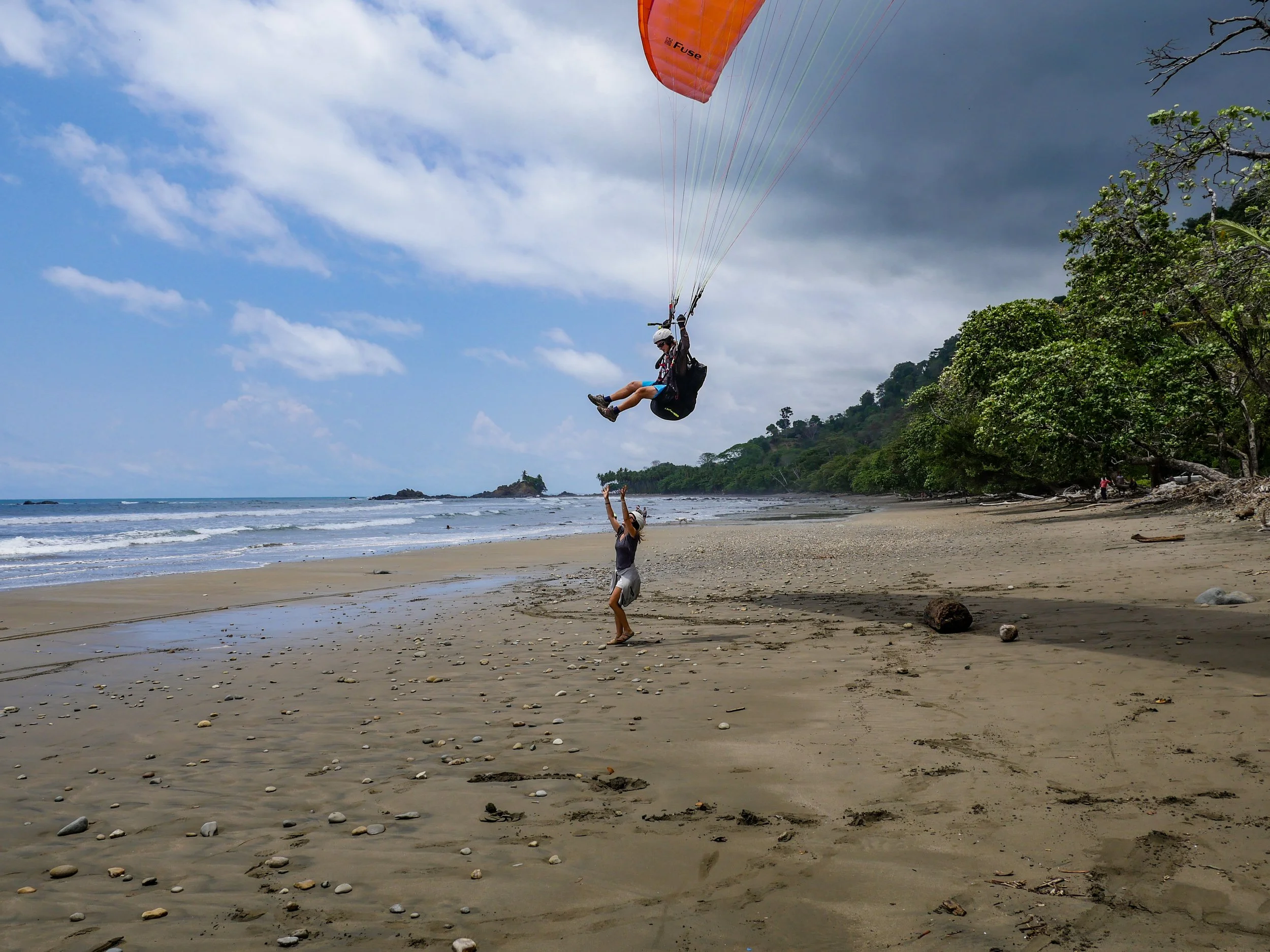 Paragliding in Dominical Costa Rica | Zion Paragliding