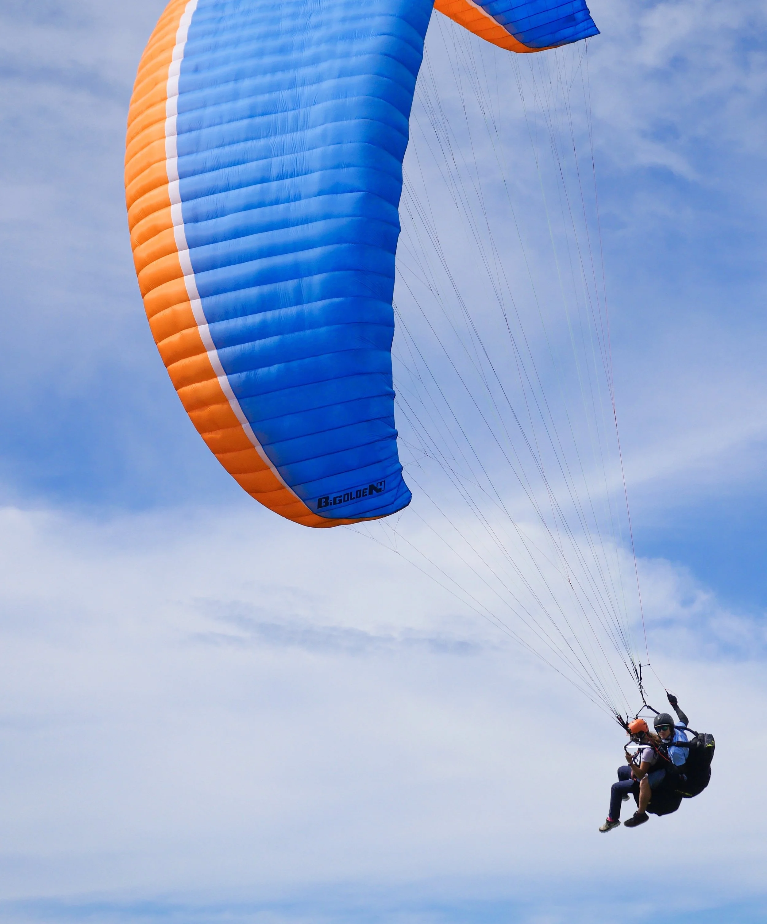 Tandem Paragliding Tours In Dominical Costa Rica | Tandem Flights And ...