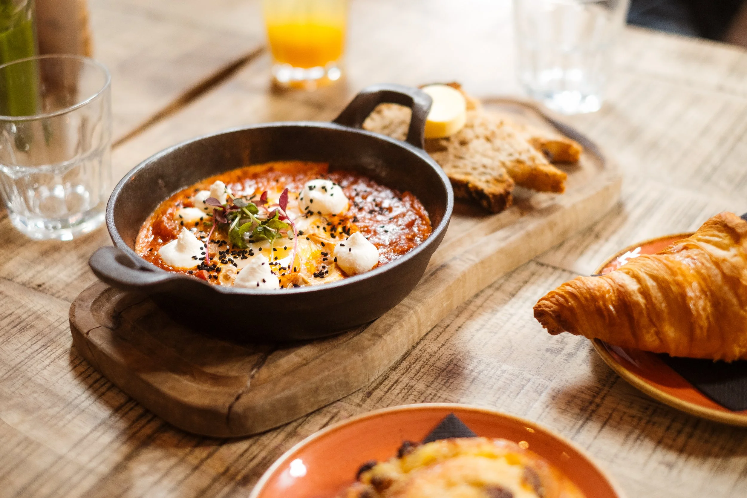 The best spots to eat — Islington Square