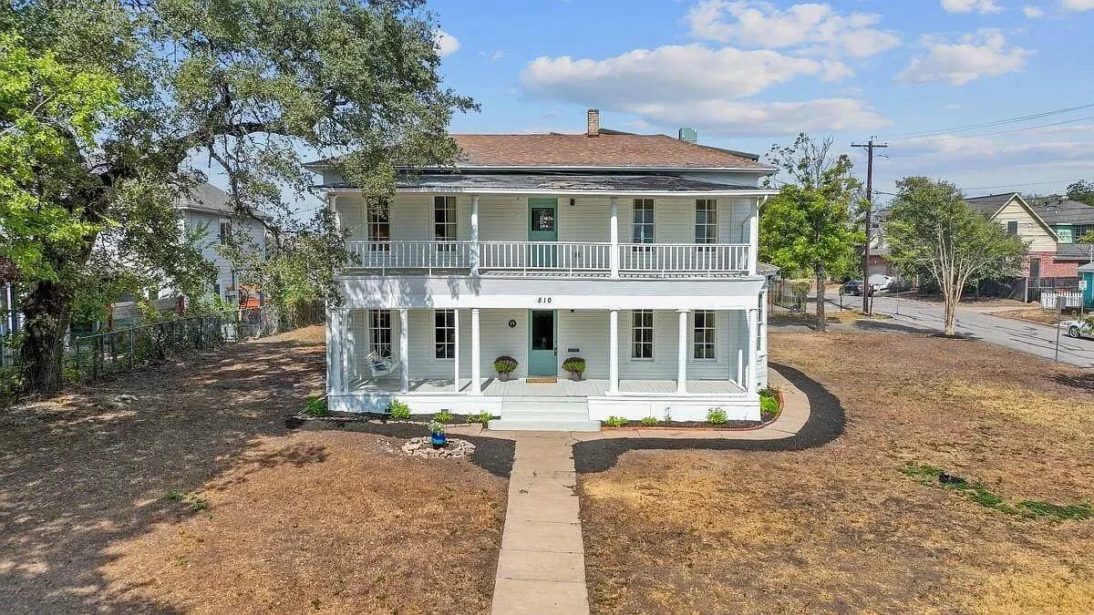 1900 Texas Style House Cordillera Ranch Commends Preferred Builders