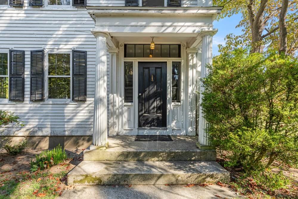 The William C. Watson House, 1837 Greek Revival style in South ...