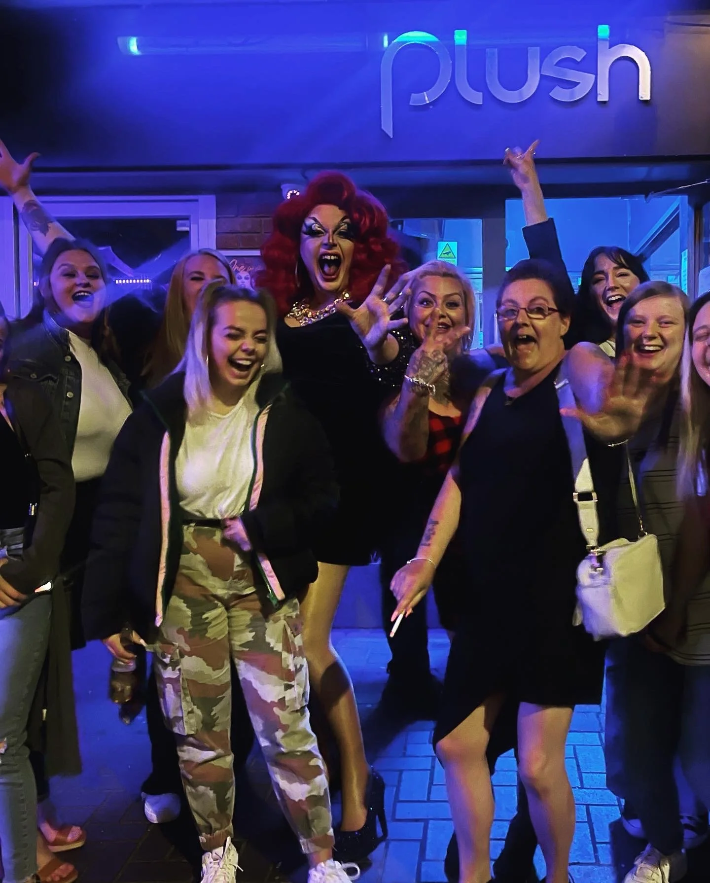 Gallery 3 — Dixie Normous Drag Artist