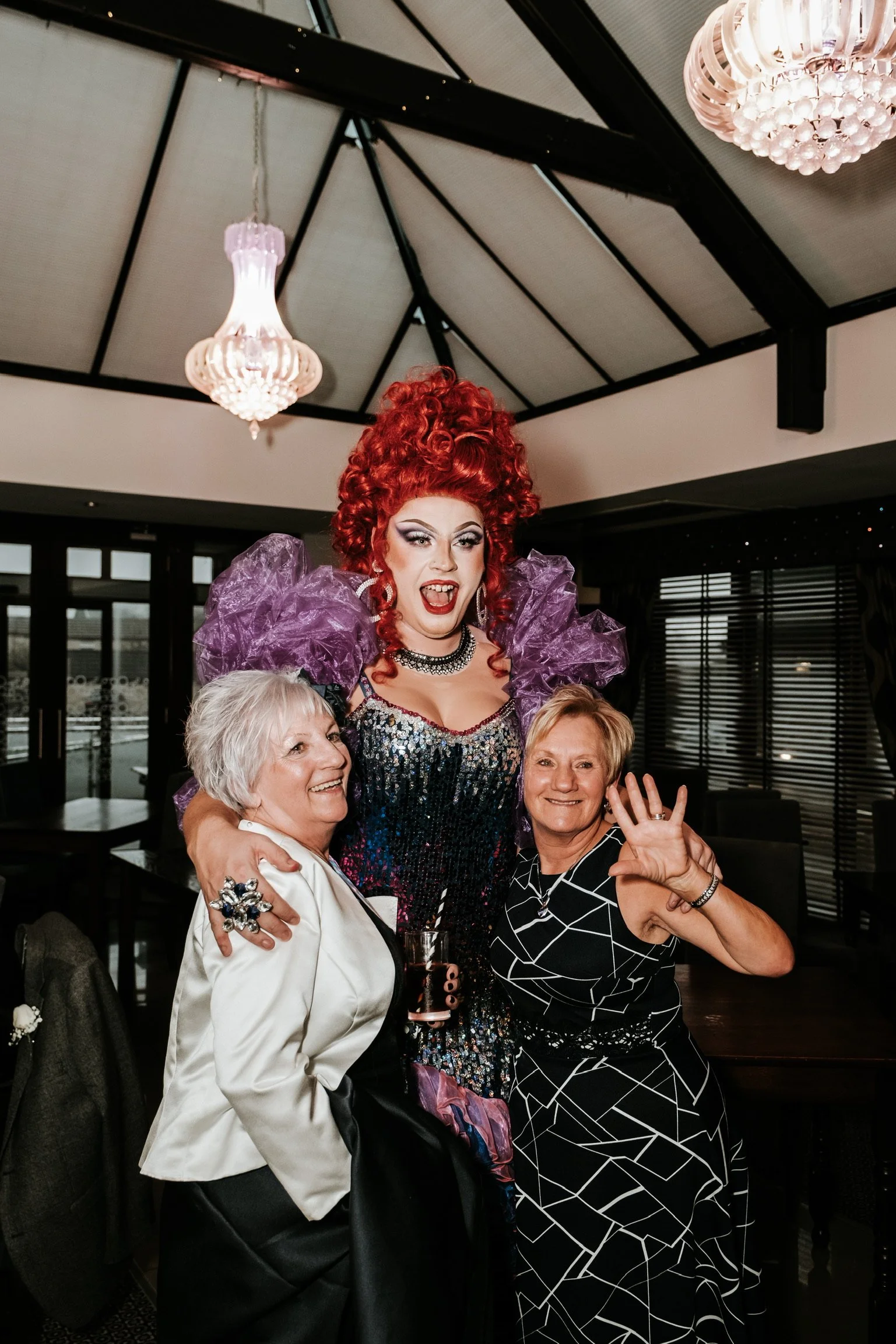 Gallery 3 — Dixie Normous Drag Artist