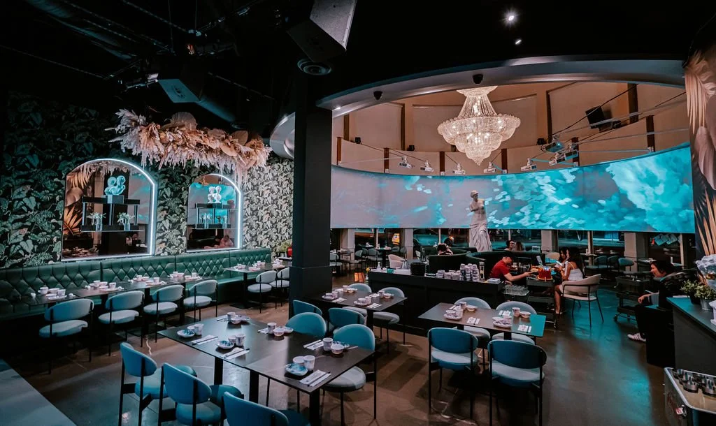 Remix Restaurant — CLVR Studio