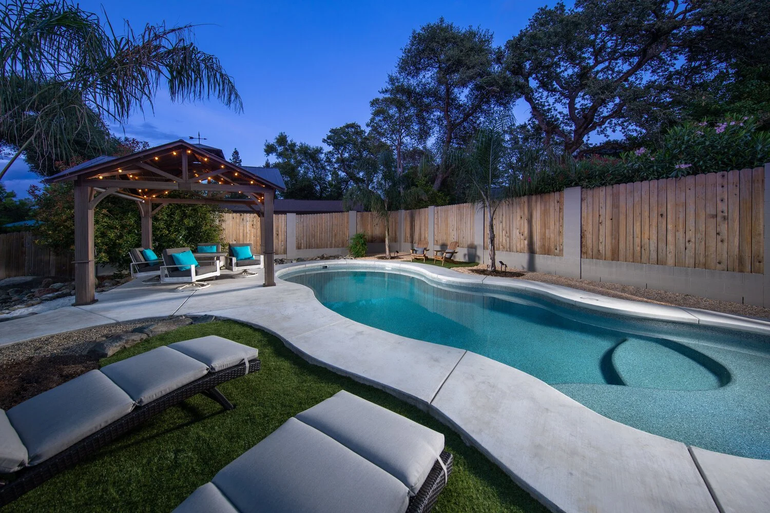 Sierra Fiberglass Pools