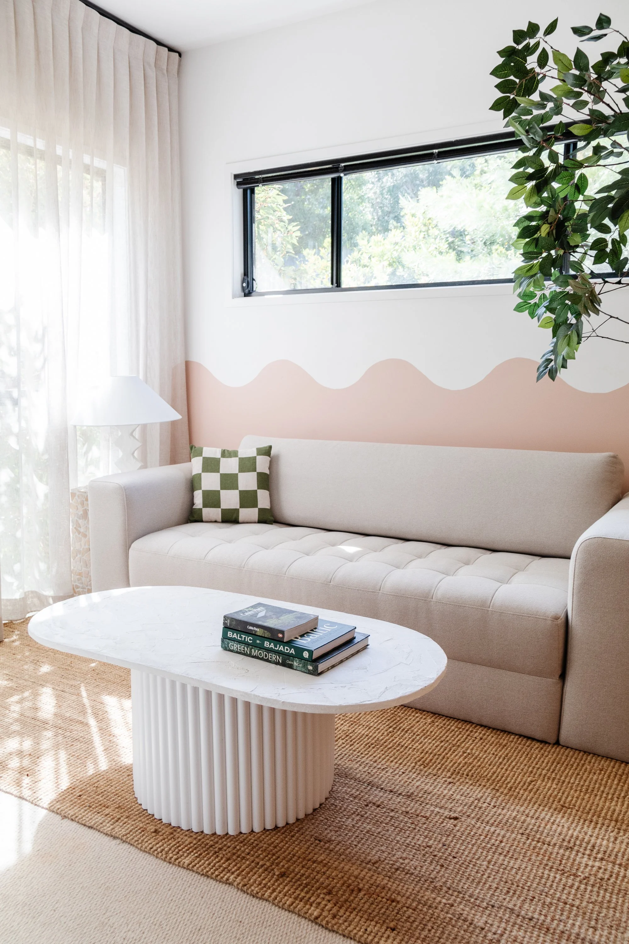 How To: DIY Wavy Painted Wall — Smor Home