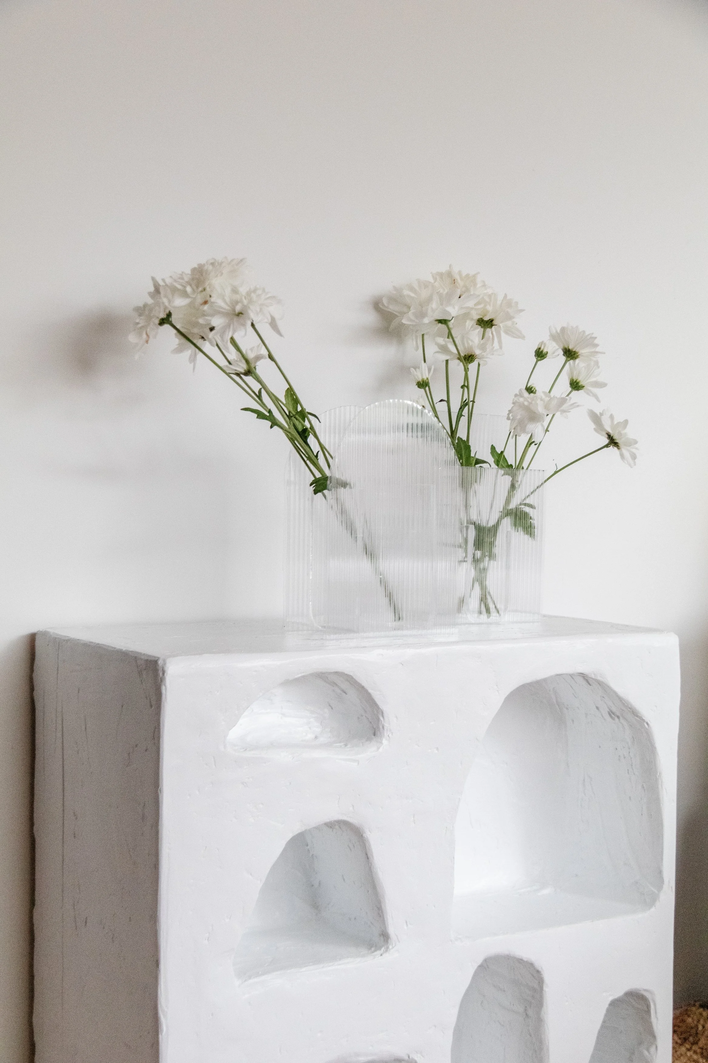DIY Fluted Perspex Vases — Smor Home