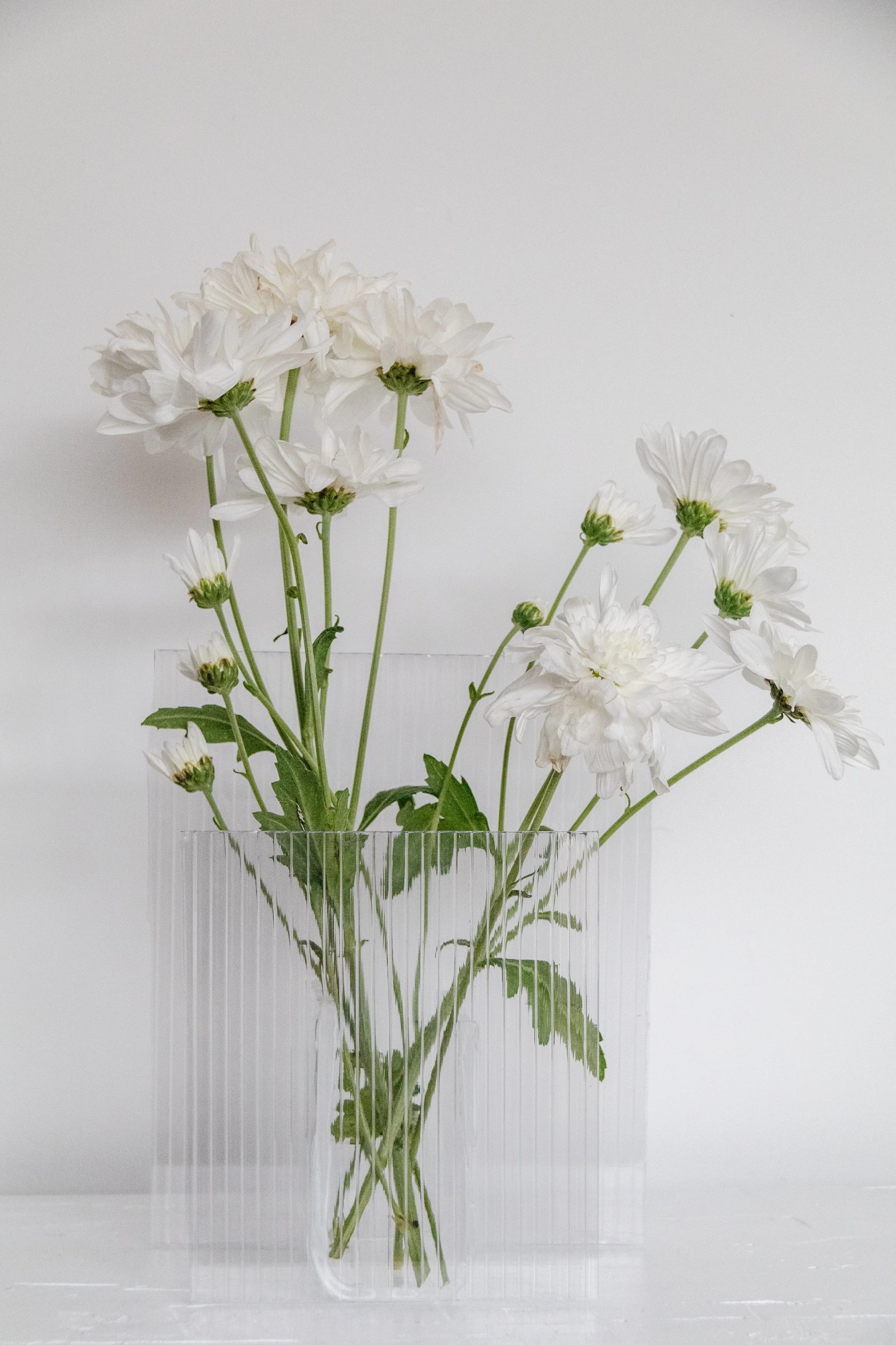 DIY Fluted Perspex Vases — Smor Home