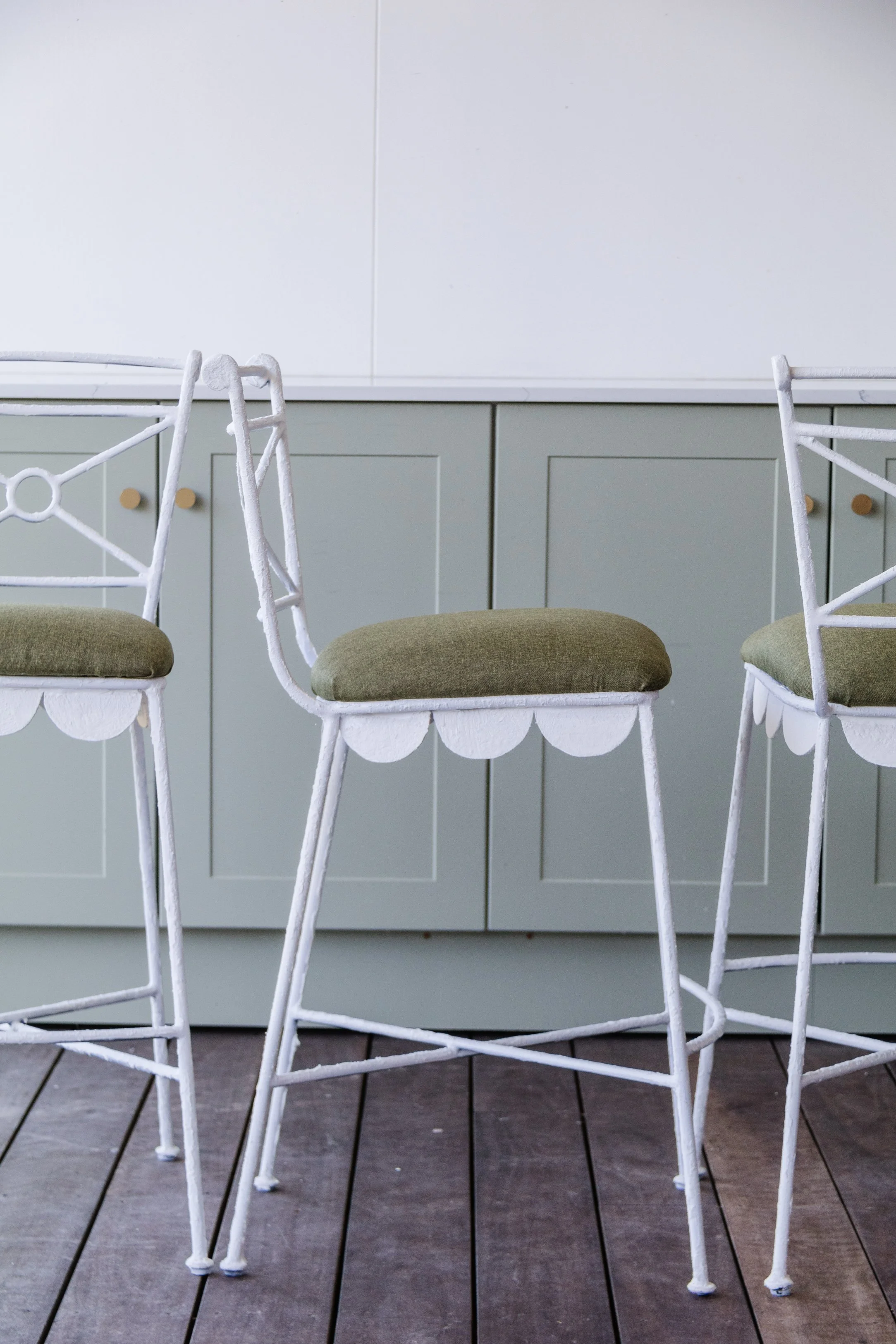 Upcycled Scalloped Barstools — Smor Home