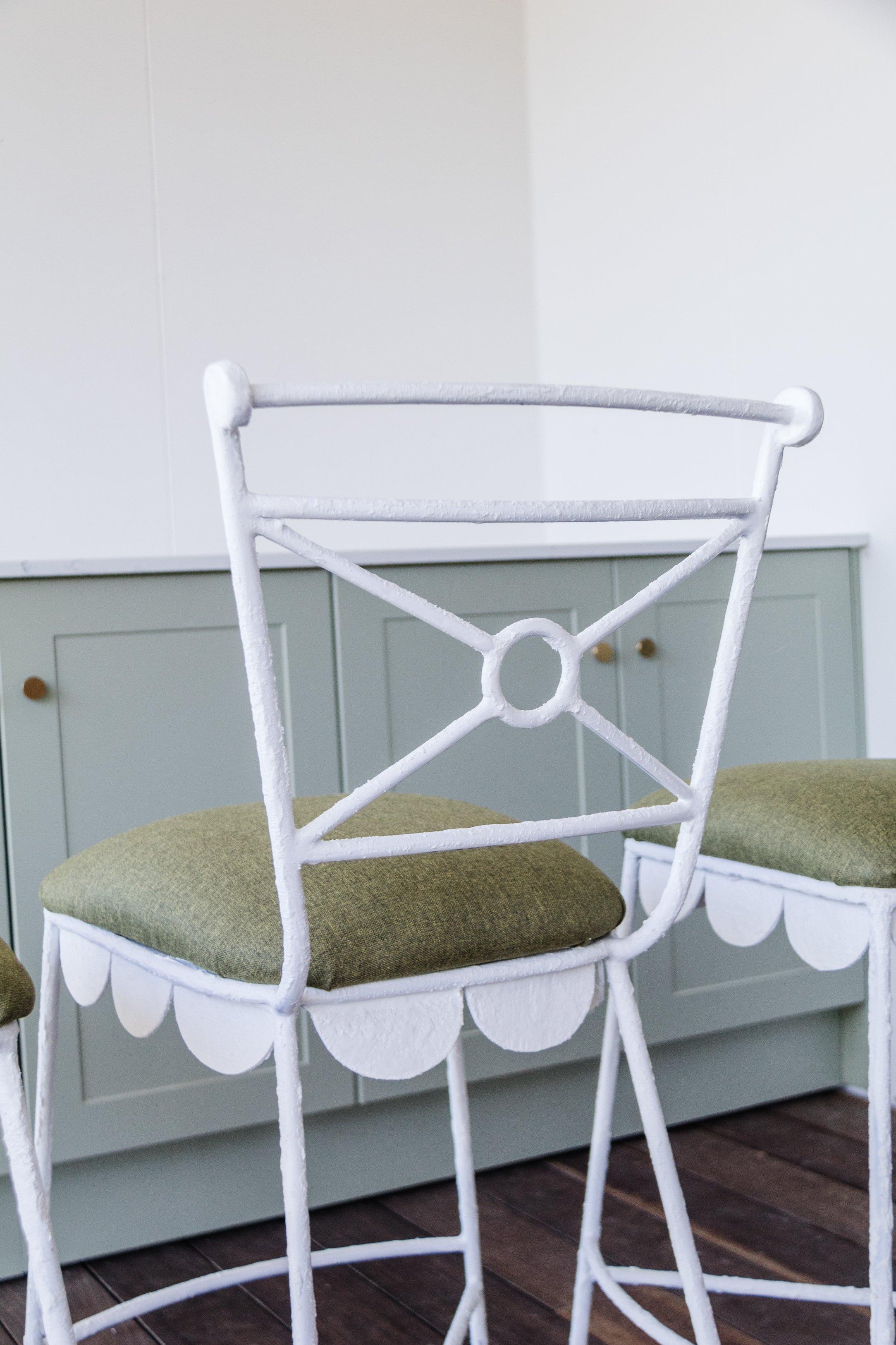 Upcycled Scalloped Barstools — Smor Home