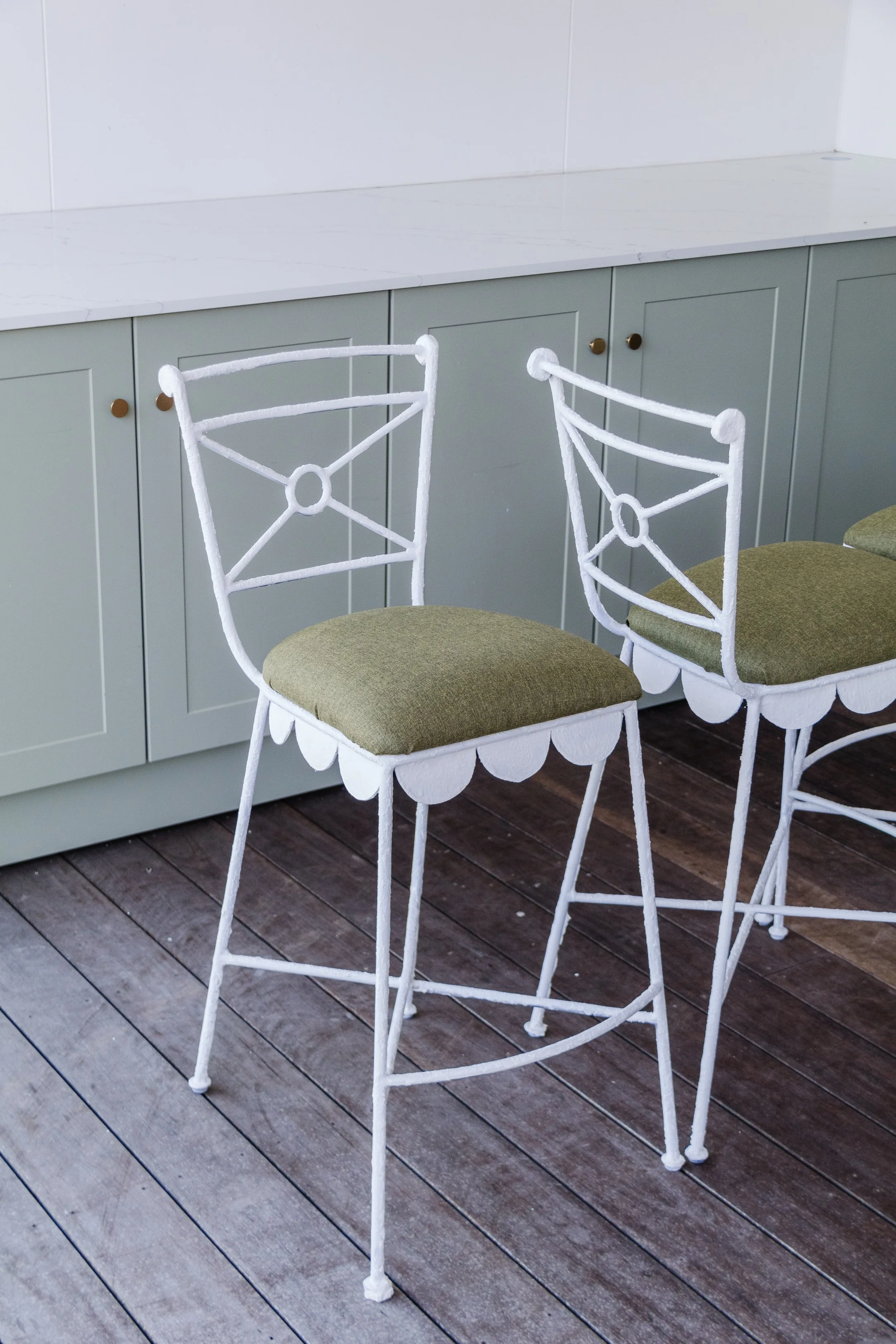 Upcycled Scalloped Barstools — Smor Home