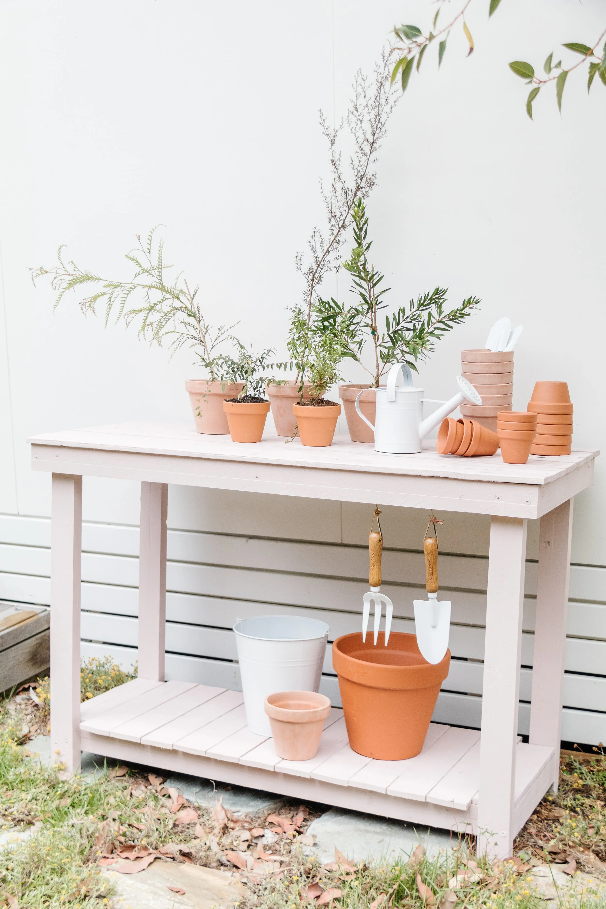 Upcycled Plant Potting Station — Smor Home