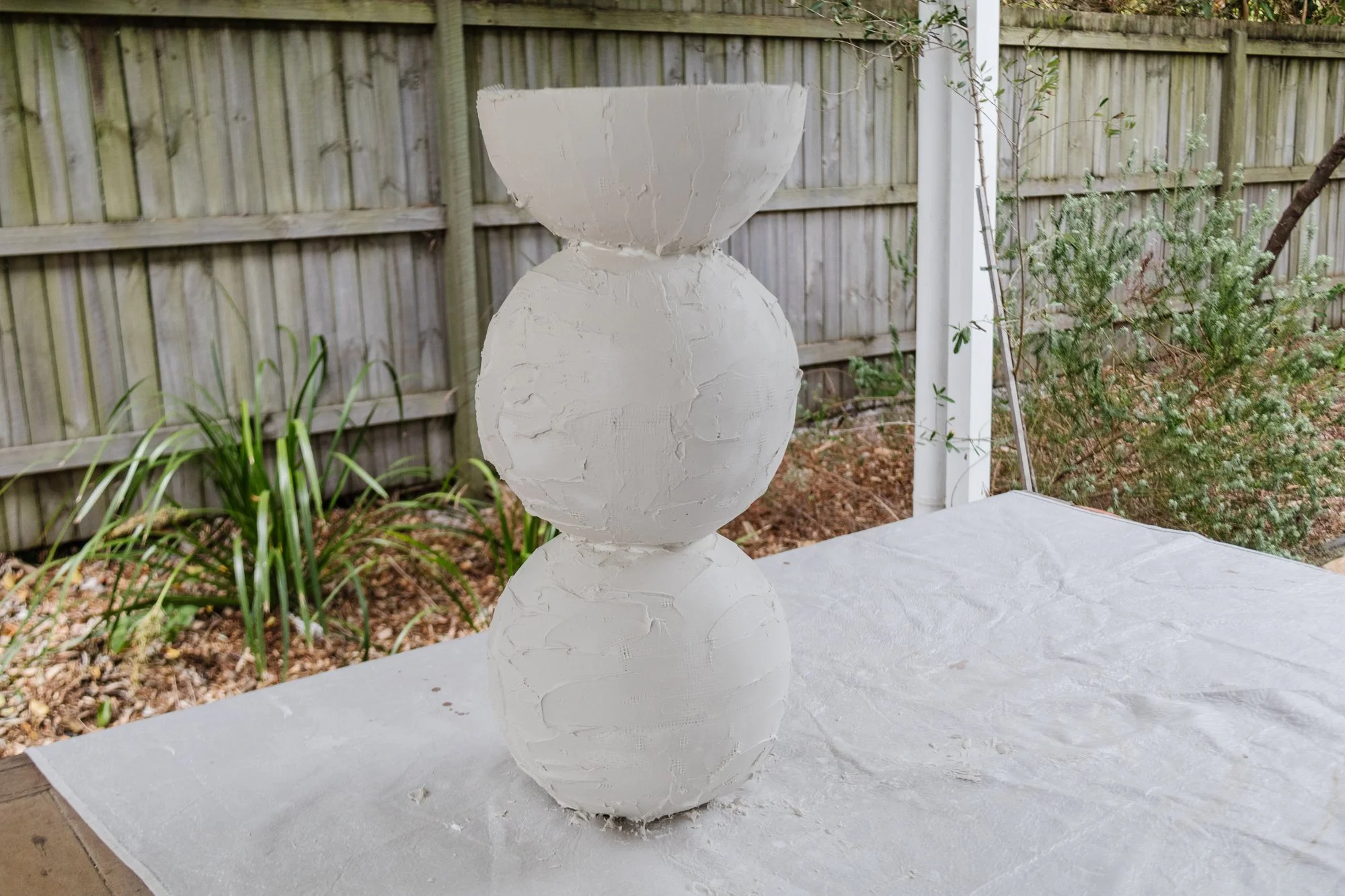 Making A Sculptural Ball Side Table — Smor Home