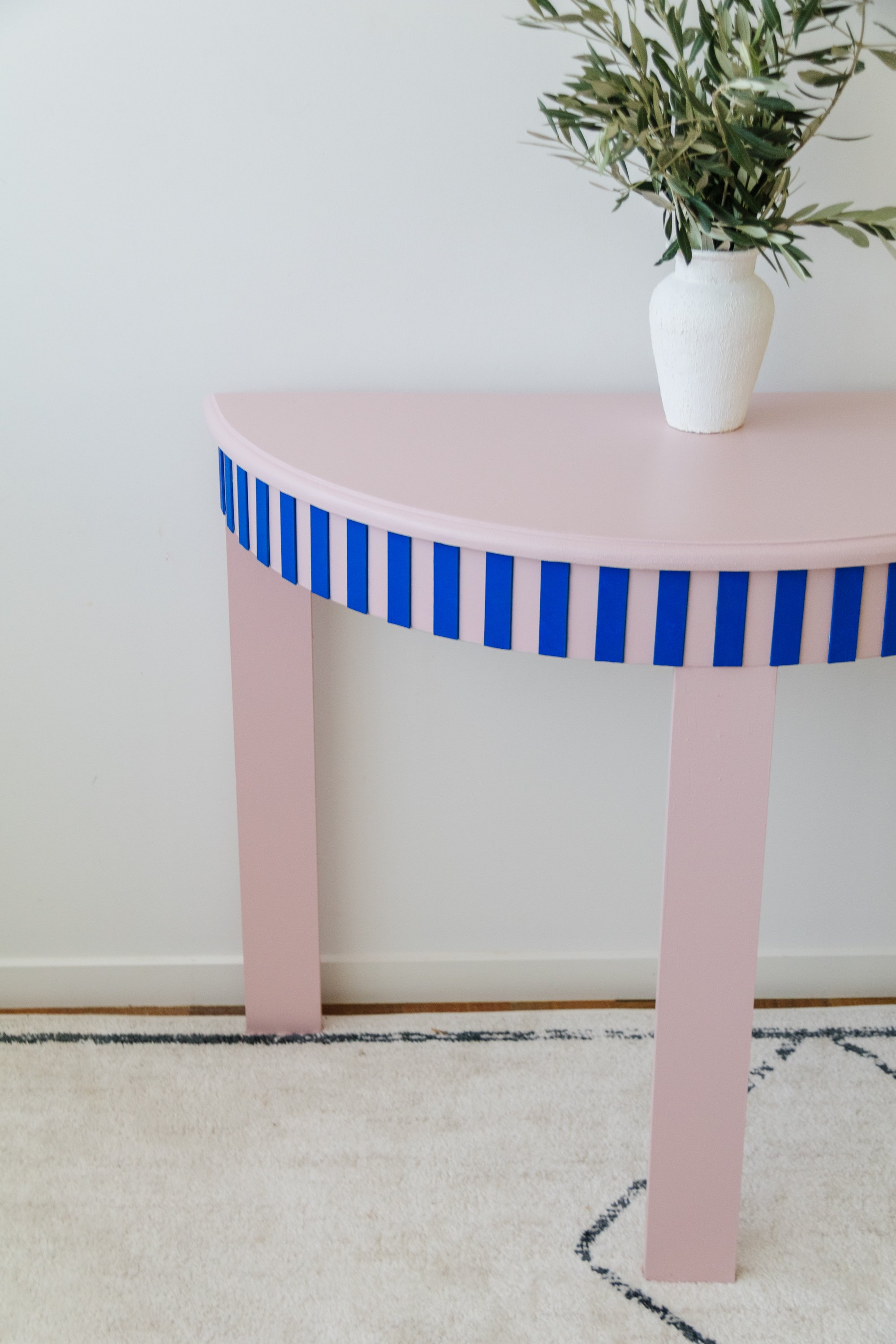 Upcycling A Console Table (using blinds!) — Smor Home