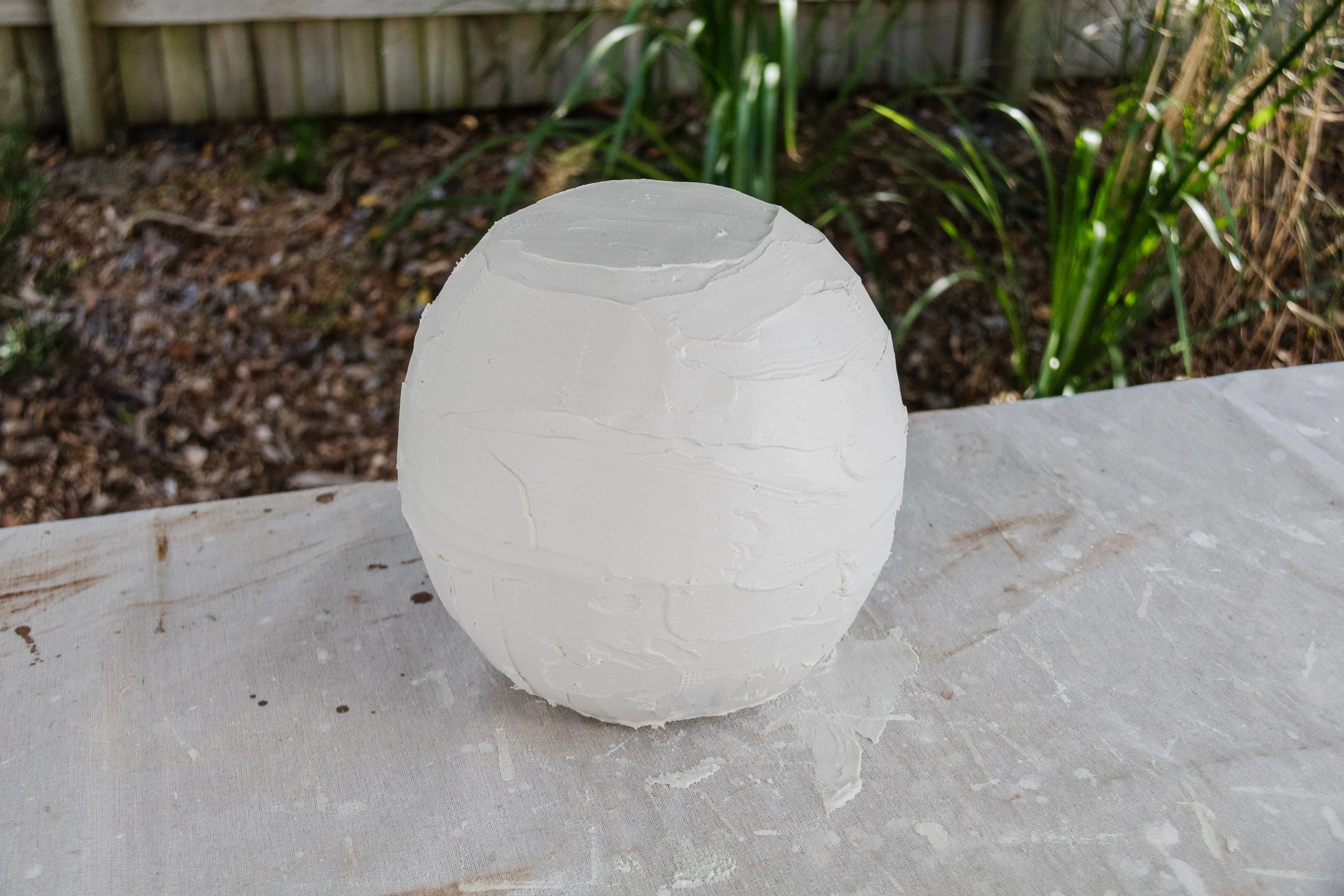 Making A Sculptural Glass Coffee Table — Smor Home