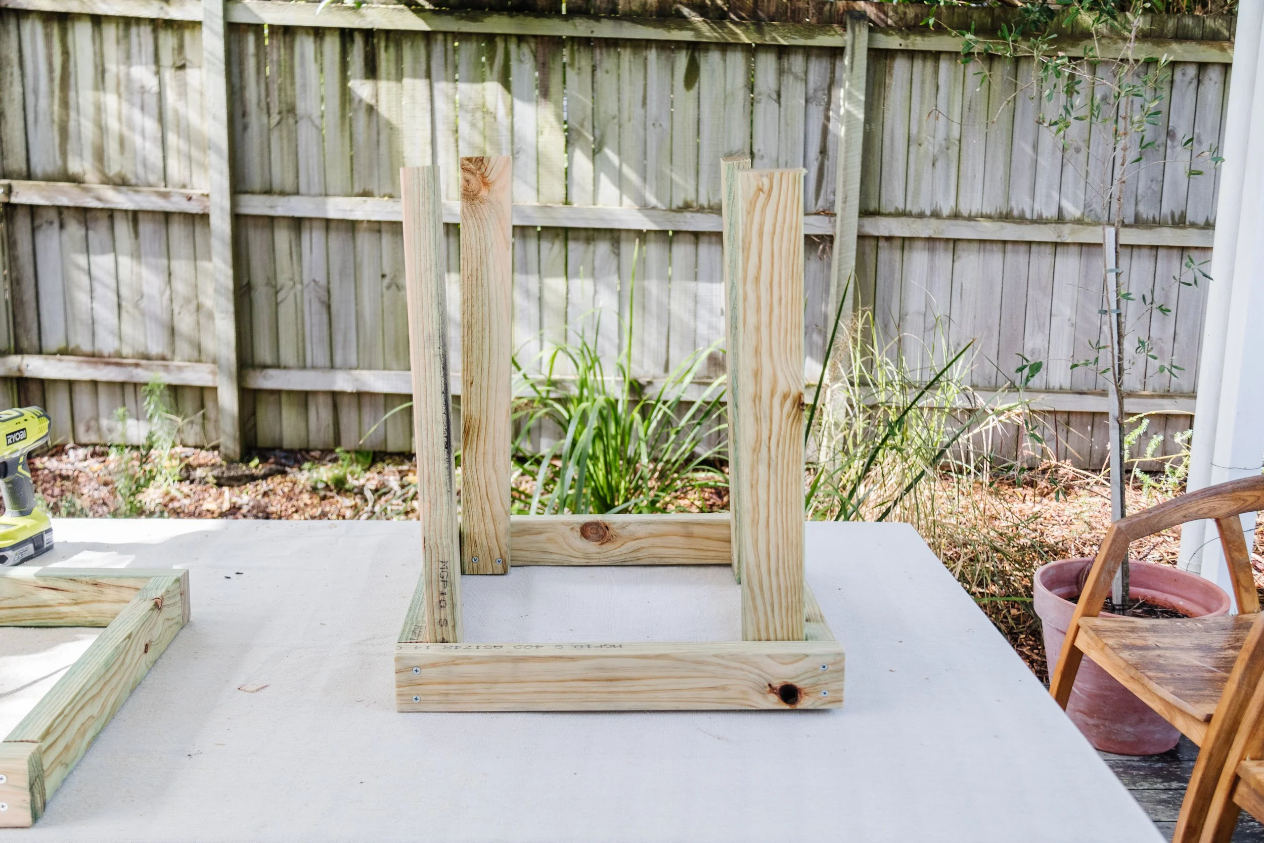 How To Build Planter Boxes - with Ekodeck! — Smor Home