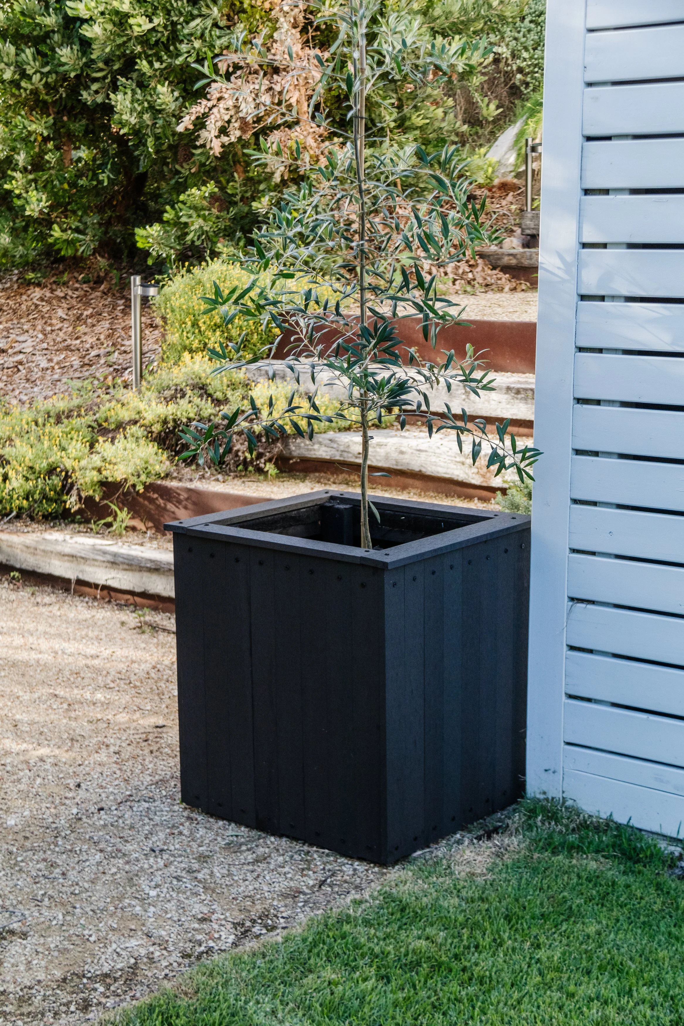 How To Build Planter Boxes - with Ekodeck! — Smor Home