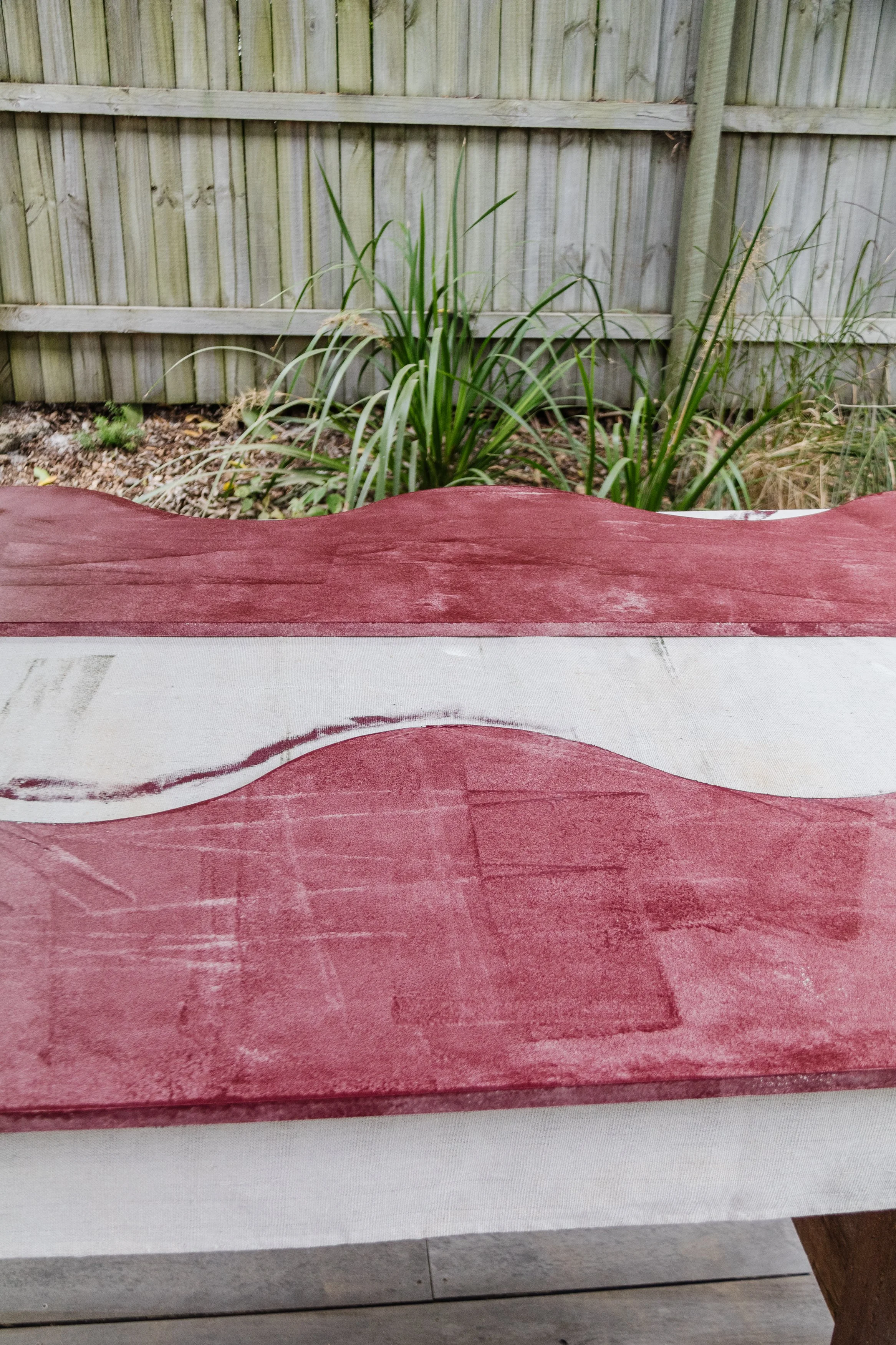 How To Make DIY Wavy Shelves — Smor Home