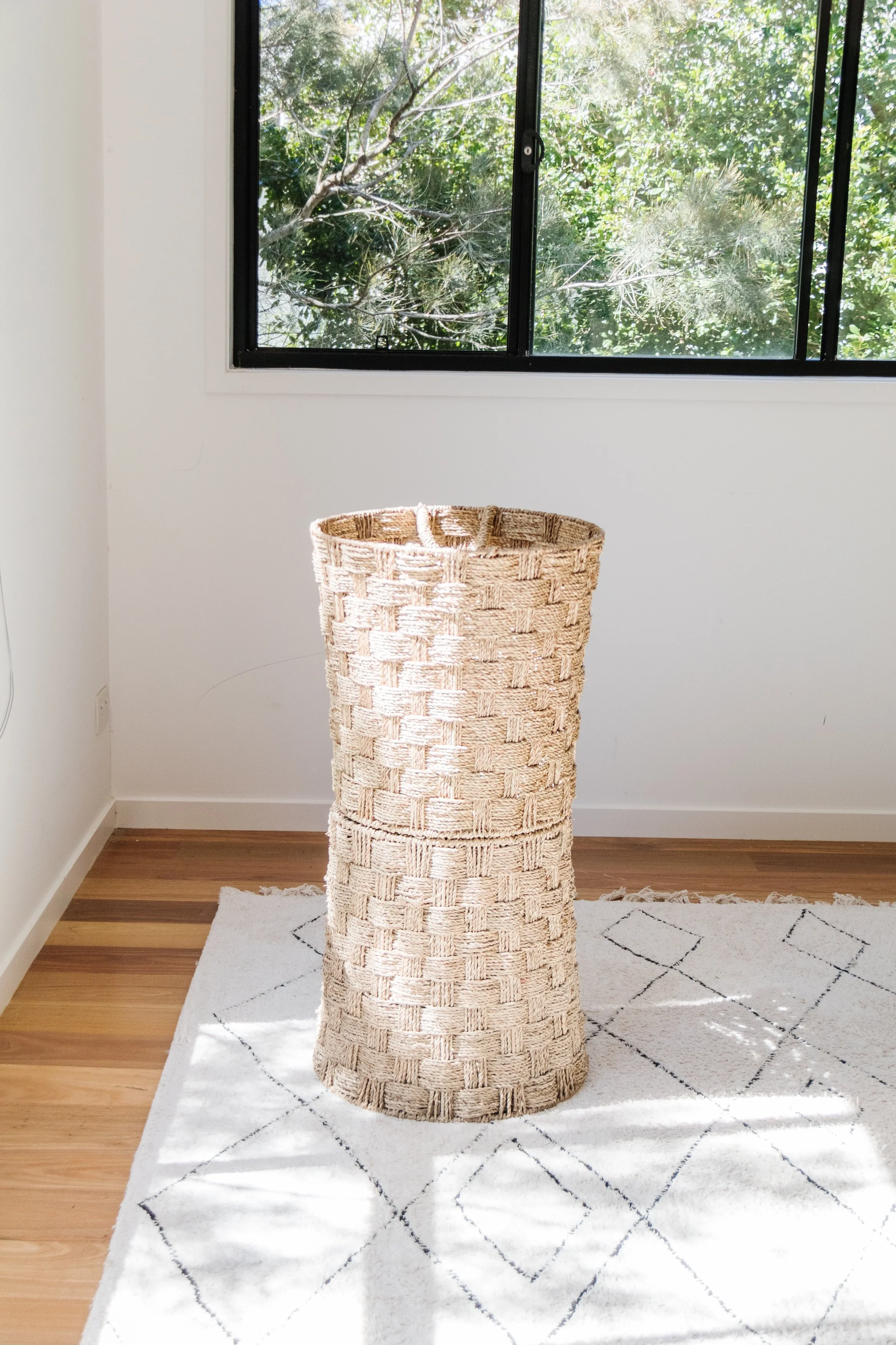 Making An Upcycled Basket Desk — Smor Home